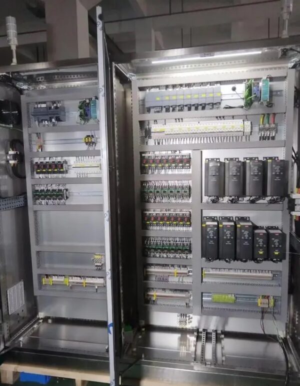 Introduce the specific meaning of the PLC fault indicator light ERR